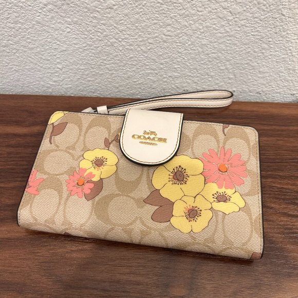 Coach | Bags | Coach Phone Wallet In Signature Canvas With Floral ...